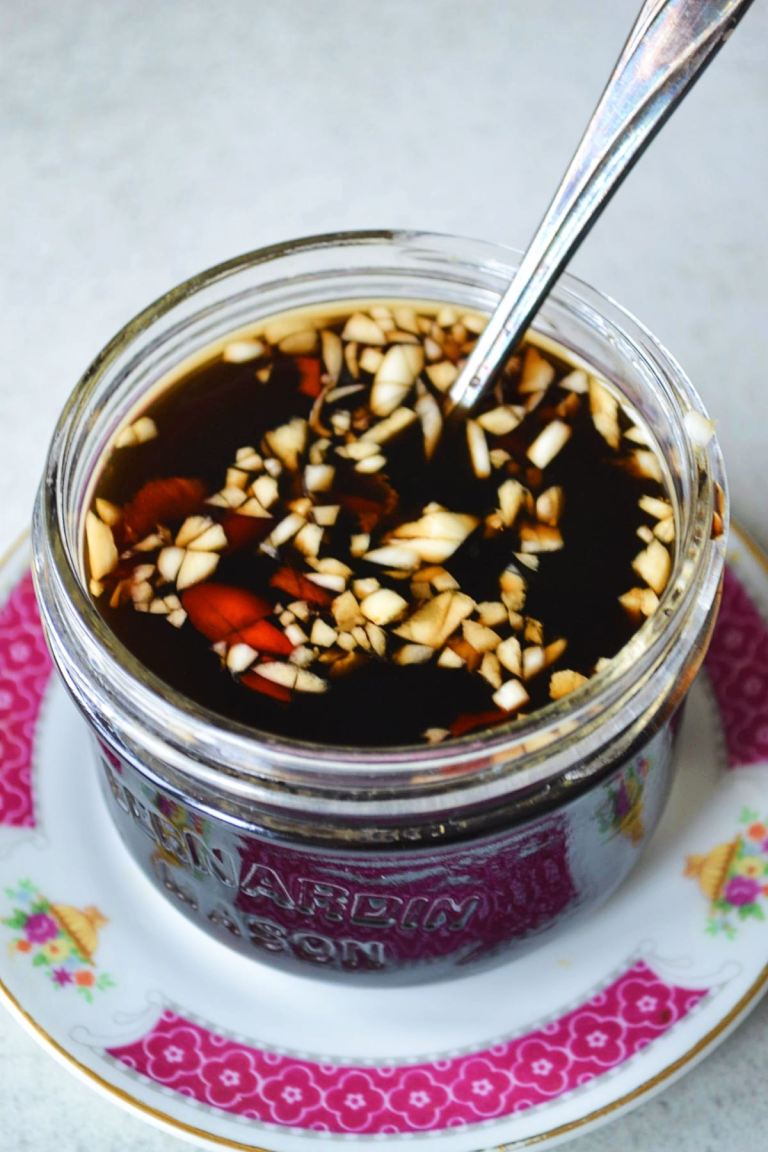 EASY NƯỚC CHẤM Chay (Vegan Vietnamese Classic Dipping Sauce) - Cook with Chung